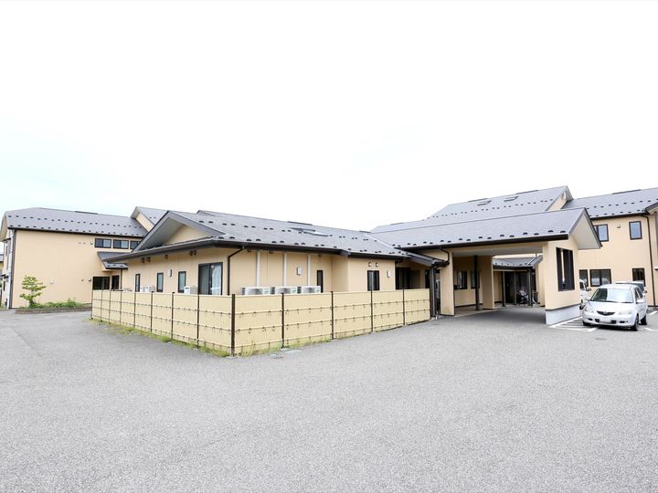 南蒲原郡田上町の月額利用料23万円以下の老人ホーム･介護施設一覧｜みんなの介護